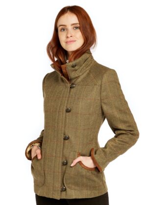 Tweed Trends: 6 Ways to Style - Equestrian Living