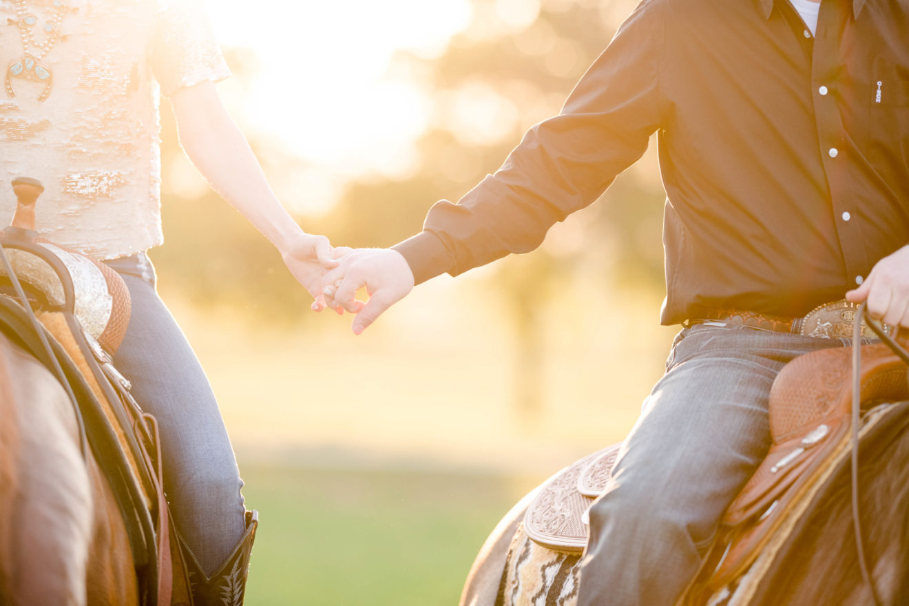 Kirstie Marie Captures Equestrian Love Stories - Equestrian Living