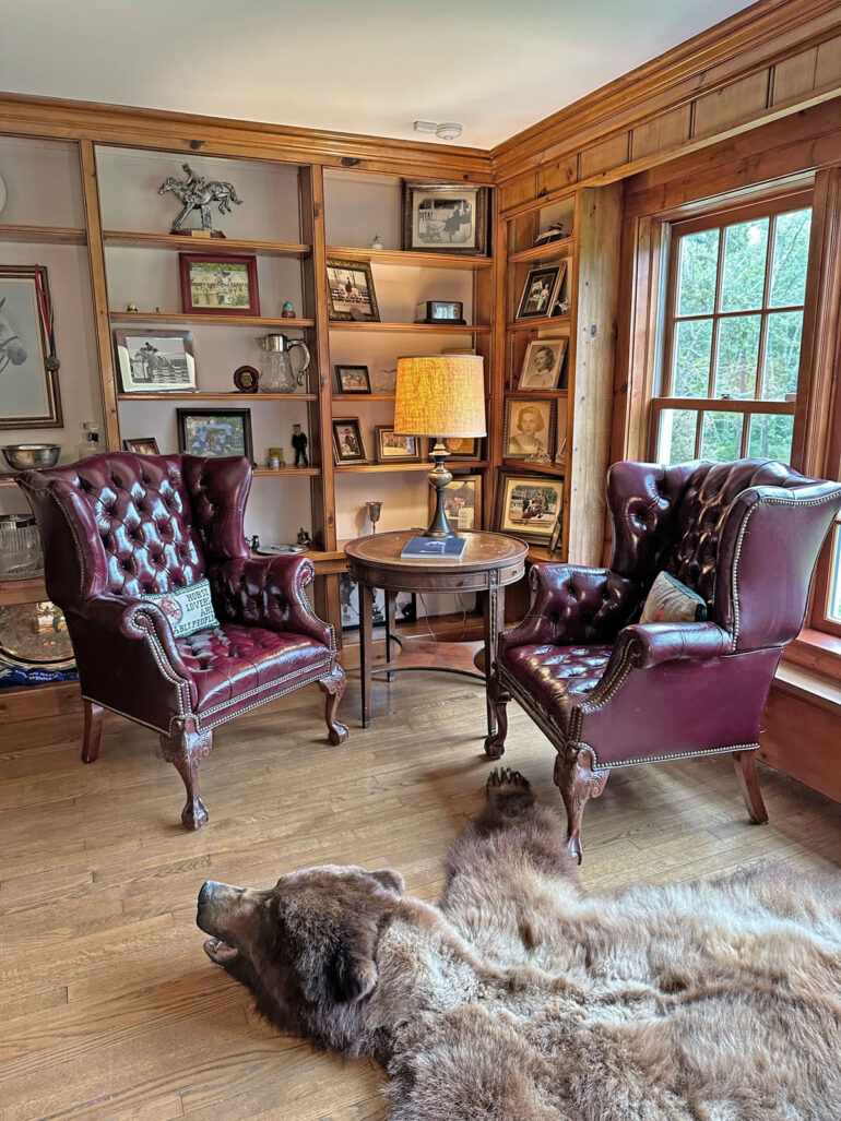 VISIT THE NEW HOME OF PETER LEONE AND BJ EHRHARDT – Equestrian Living
