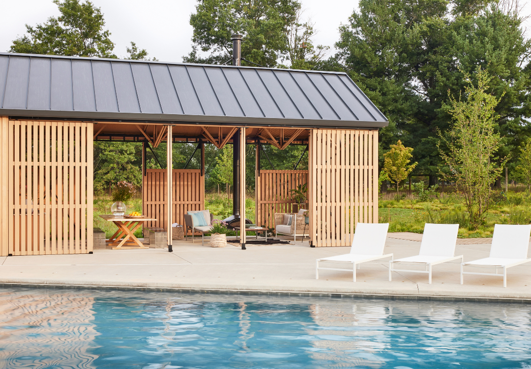 Barn-Inspired Pool House – Equestrian Living